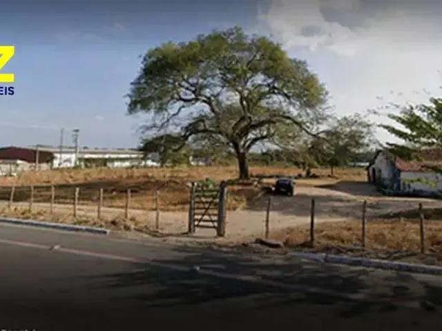 Terreno / Lote para Venda em Maracanaú/CE Jaçanaú