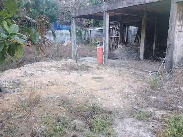 Terreno / Lote para Venda em Maricá/RJ Araçatiba