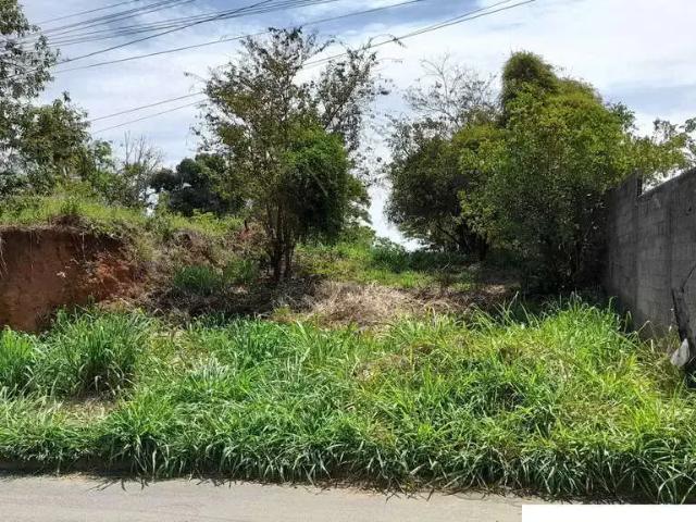 Terreno / Lote para Venda em Maricá/RJ Araçatiba