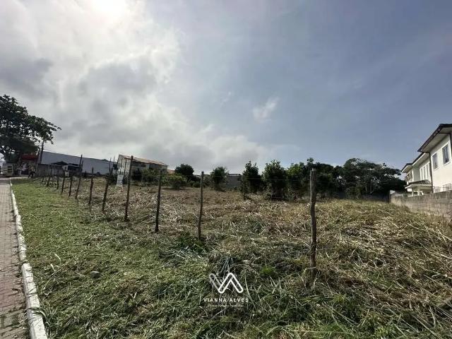 Terreno / Lote para Venda em Maricá/RJ Barroco Itaipuaçu