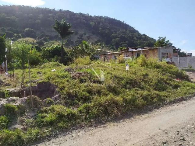 Terreno / Lote para Venda em Maricá/RJ Caxito