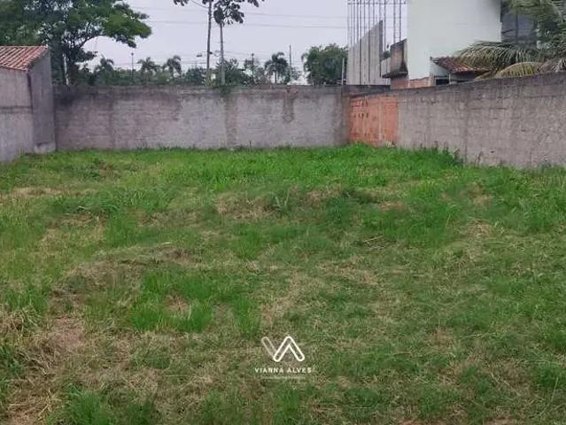 Terreno / Lote para Venda em Maricá/RJ Centro