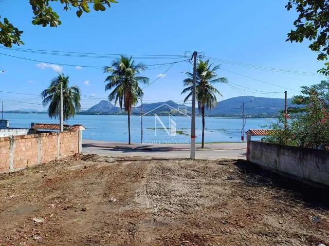 Terreno / Lote para Venda em Maricá/RJ Centro