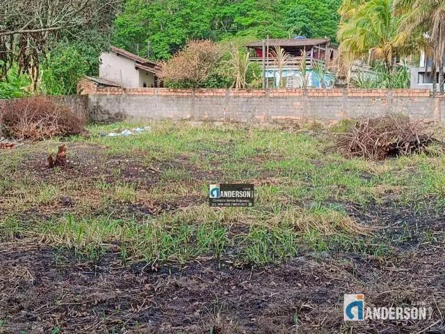 Terreno / Lote para Venda em Maricá/RJ Inoã