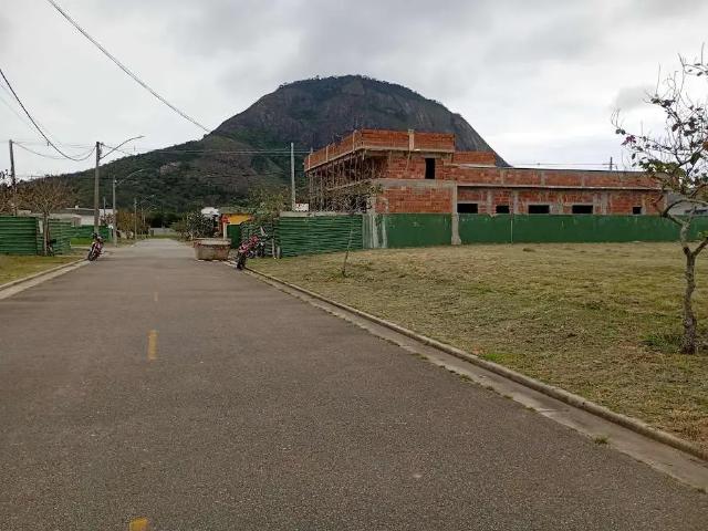 Terreno / Lote para Venda em Maricá/RJ Inoã