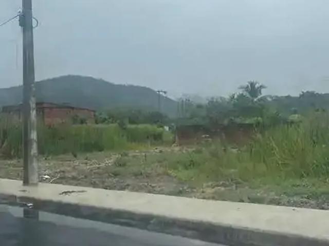 Terreno / Lote para Venda em Maricá/RJ Inoã