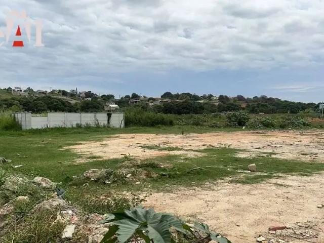 Terreno / Lote para Venda em Maricá/RJ Jacaroá