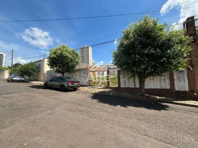 Terreno / Lote para Venda em Marília/SP Centro