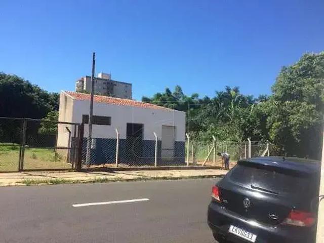 Terreno / Lote para Venda em Marília/SP Banzato