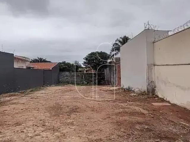 Terreno / Lote para Venda em Marília/SP Bassan