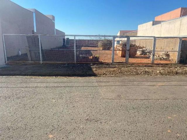 Terreno / Lote para Venda em Marília/SP Jardim Morumbi