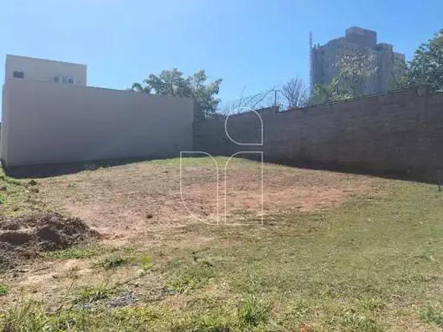 Terreno / Lote para Venda em Marília/SP Jardim América