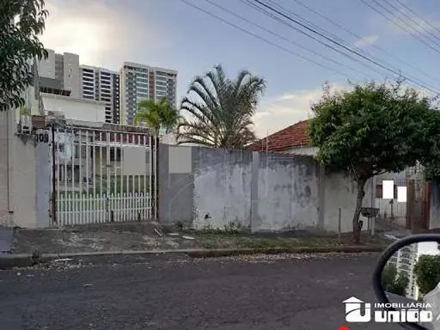 Terreno / Lote para Venda em Marília/SP Jardim Dirceu