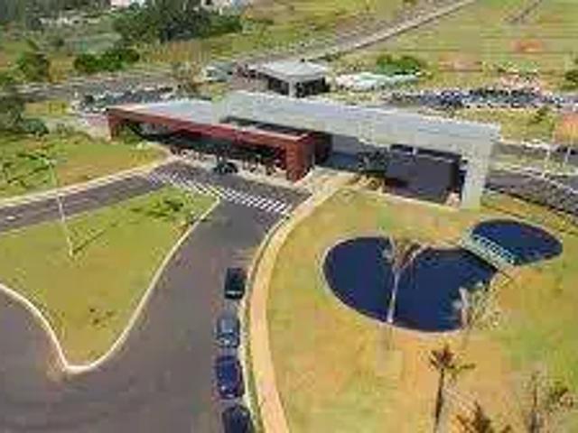 Terreno / Lote para Venda em Marília/SP Jardim Tangará