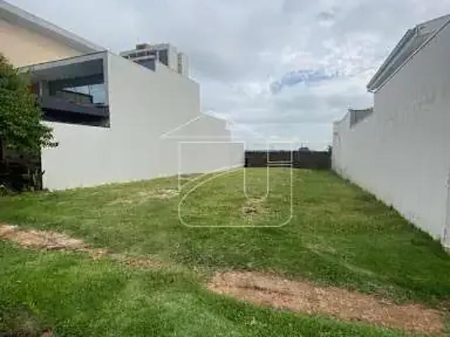 Terreno / Lote para Venda em Marília/SP Parque das Esmeraldas II