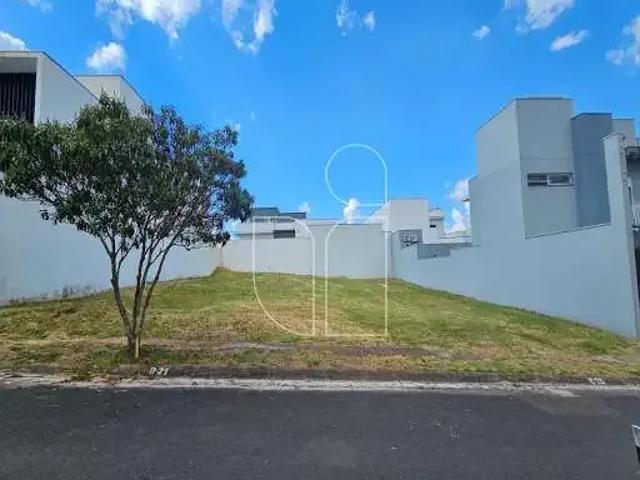 Terreno / Lote para Venda em Marília/SP Parque das Esmeraldas II