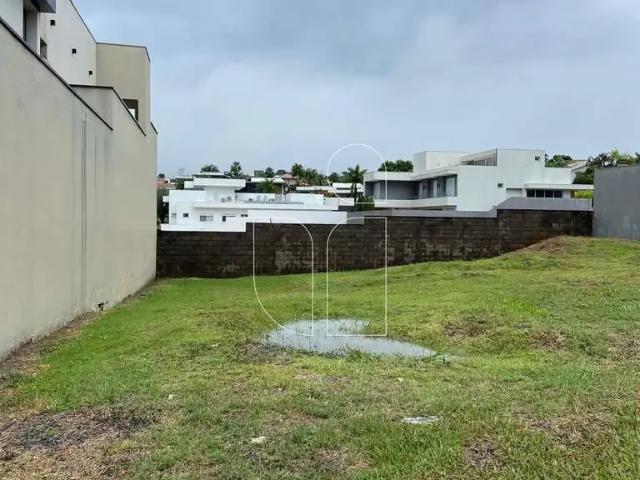 Terreno / Lote para Venda em Marília/SP Parque das Esmeraldas II