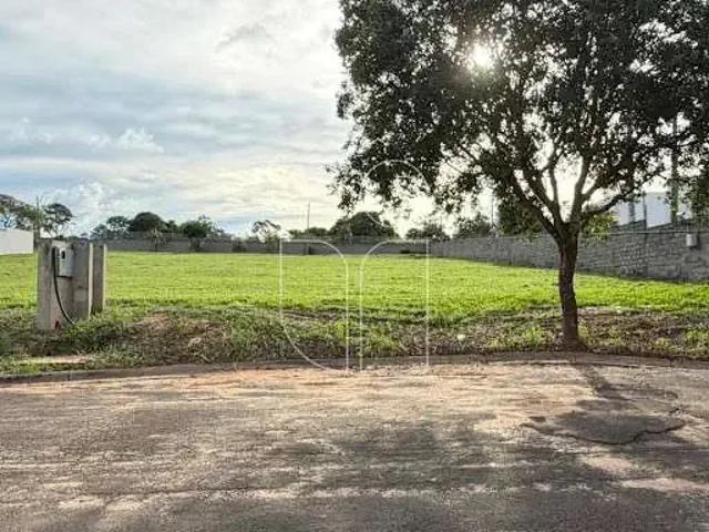 Terreno / Lote para Venda em Marília/SP Parque das Esmeraldas