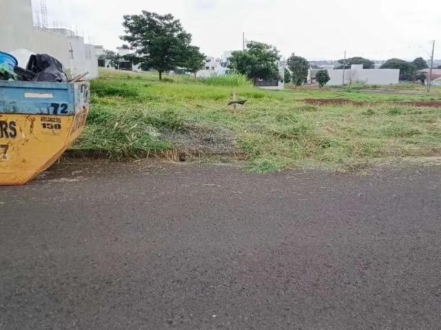 Terreno / Lote para Venda em Maringá/PR Bom Jardim