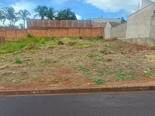 Terreno / Lote para Venda em Maringá/PR Jardim das Flores