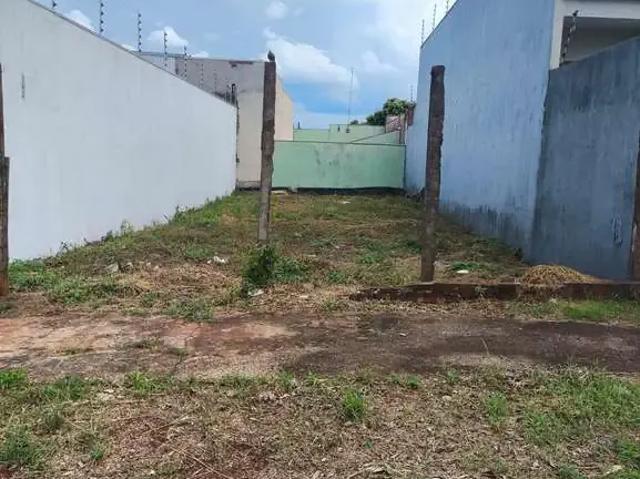 Terreno / Lote para Venda em Maringá/PR Jardim Paulista