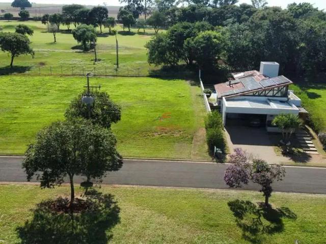 Terreno / Lote para Venda em Maringá/PR Zona 47 1 Quartos