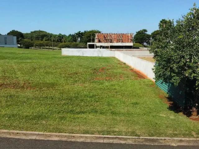 Terreno / Lote para Venda em Maringá/PR Zona 47 1 Quartos