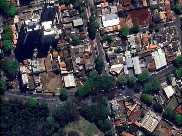 Terreno / Lote para Venda em Maringá/PR Zona 03