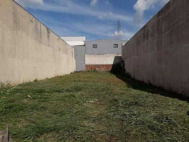 Terreno / Lote para Venda em Maringá/PR Zona 01