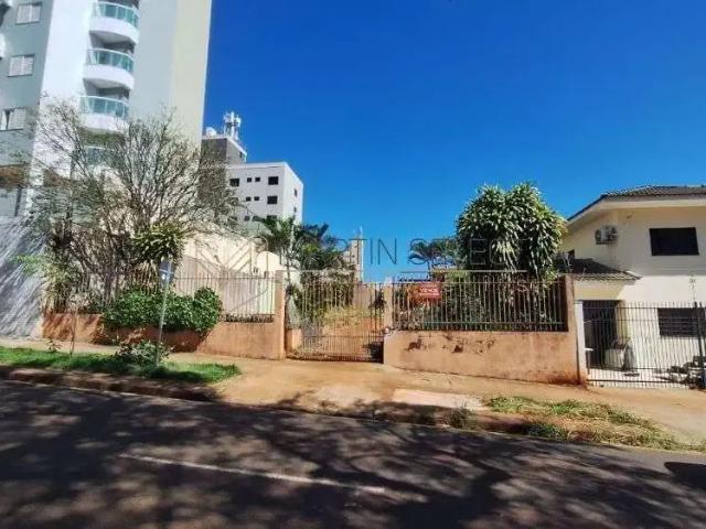 Terreno / Lote para Venda em Maringá/PR Zona 07