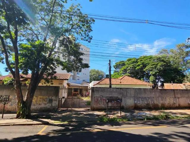 Terreno / Lote para Venda em Maringá/PR Zona 07