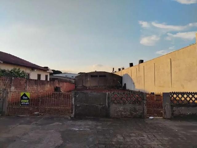 Terreno / Lote para Venda em Maringá/PR Zona 06