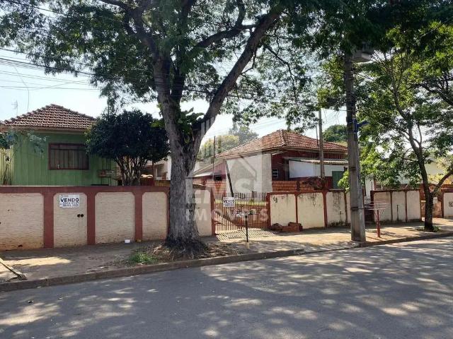 Terreno / Lote para Venda em Maringá/PR Zona 08