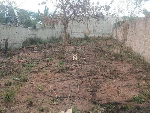 Terreno / Lote para Venda em Mateus Leme/MG Centro
