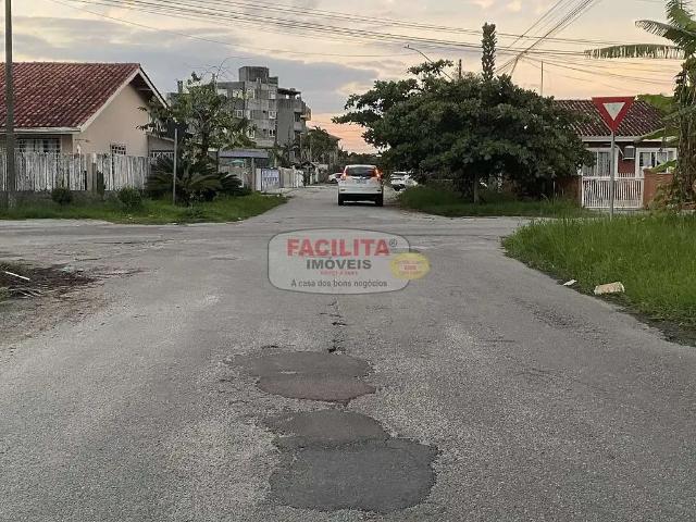 Terreno / Lote para Venda em Matinhos/PR Bom Retiro