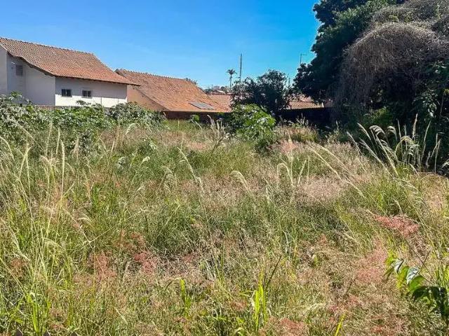 Terreno / Lote para Venda em Matinhos/PR Centro