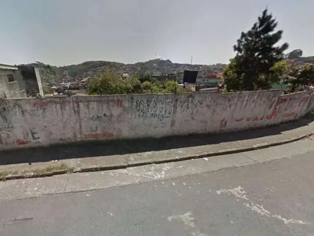 Terreno / Lote para Venda em Mauá/SP Vila Magini