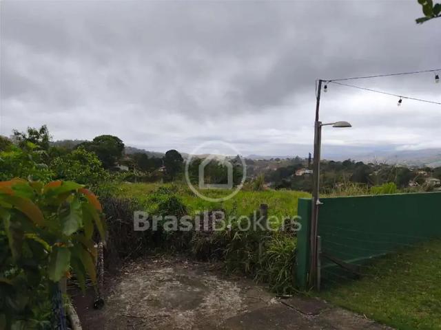 Terreno / Lote para Venda em Miguel Pereira/RJ Centro