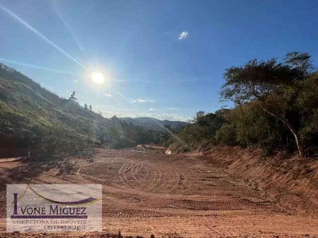 Terreno / Lote para Venda em Miguel Pereira/RJ Retiro Das Palmeiras