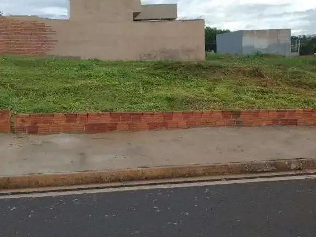 Terreno / Lote para Venda em Mirassol/SP Miravista Residencial