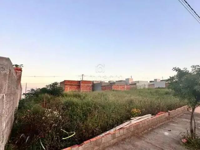 Terreno / Lote para Venda em Mirassol/SP Miravista Residencial