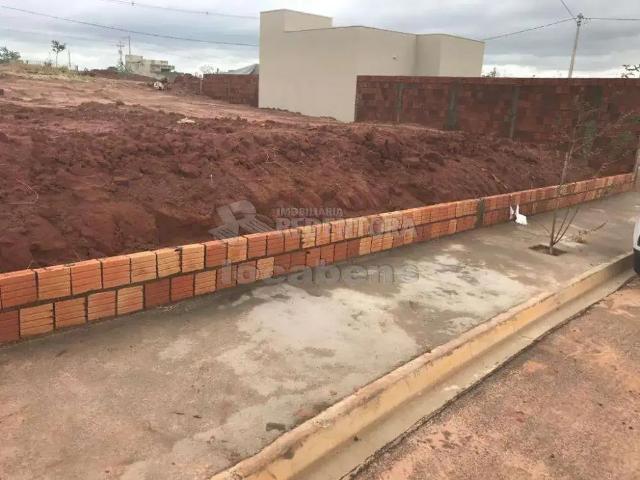 Terreno / Lote para Venda em Mirassol/SP Residencial Mais Parque Mirassol