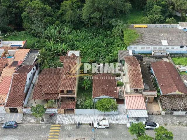 Terreno / Lote para Venda em Mongaguá/SP Pedreira
