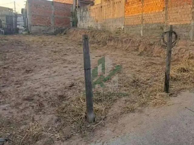 Terreno / Lote para Venda em Mogi Mirim/SP Parque das Laranjeiras