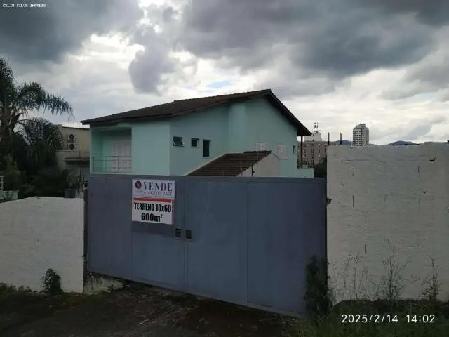 Terreno / Lote para Venda em Mogi das Cruzes/SP Vila Oliveira