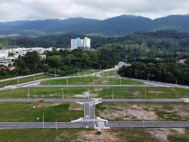 Terreno / Lote para Venda em Mogi das Cruzes/SP Vila Suissa