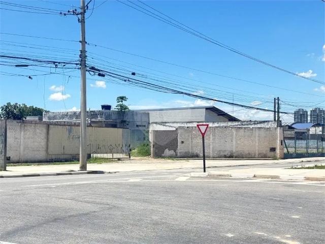 Terreno / Lote para Venda em Mogi das Cruzes/SP Vila Suissa