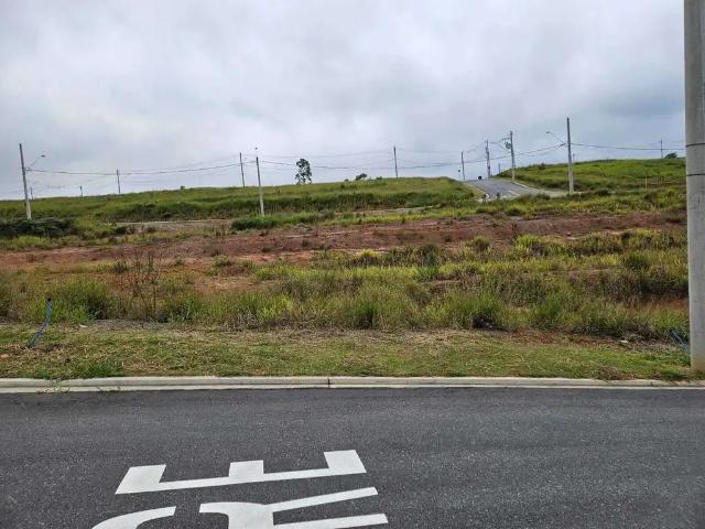 Terreno / Lote para Venda em Mogi das Cruzes/SP Cézar de Souza