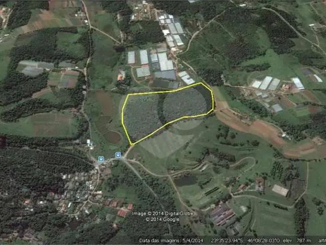 Terreno / Lote para Venda em Mogi das Cruzes/SP Cocuera