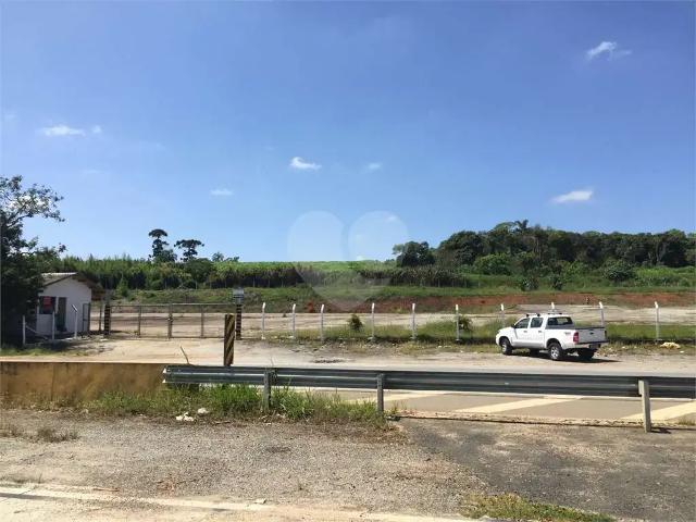 Terreno / Lote para Venda em Mogi das Cruzes/SP Jardim Aracy